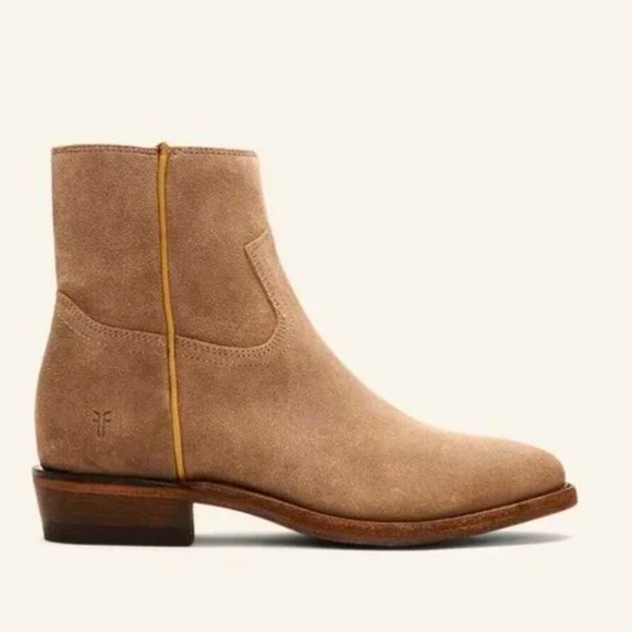 Frye | Shoes | Frye Tan Suede Billy Inside Zip Western Bootie Size 95 ...